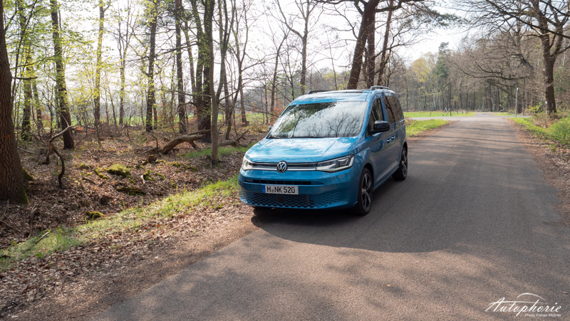 VW Caddy 5 "Move" 2.0 TDI Test: Quadratisch, Praktisch, Gut ...